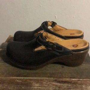 Clarks Shoes | Nl Leather Blue Mules | Poshmark